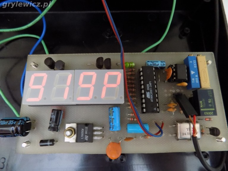 Mikroprocesorowy miernik pojemności kondensatorów » grylewicz.pl